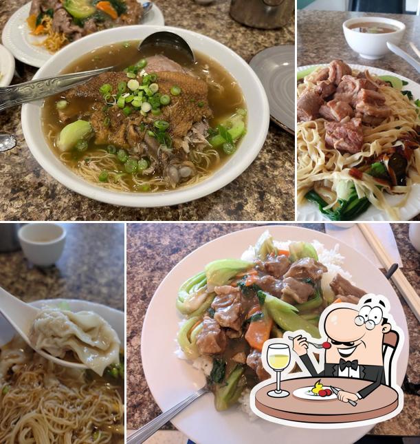 Fat Kee Noodle House, 3132 26 St NE in Calgary - Restaurant menu and ...