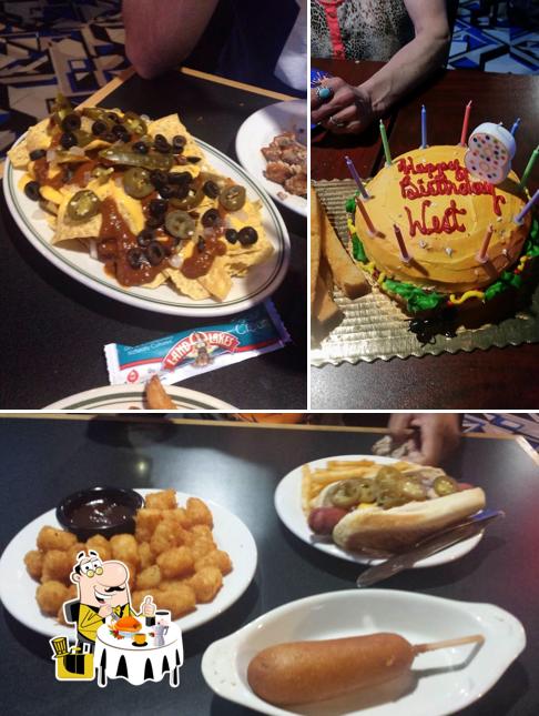 Game Over Arcade, Lincoln City - Restaurant menu, prices and reviews