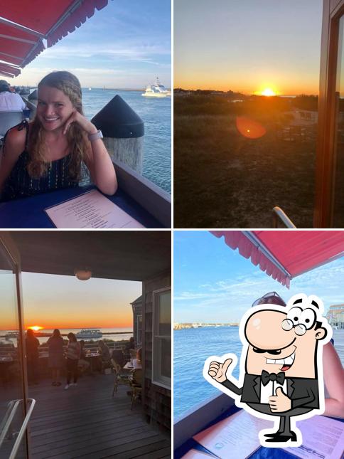 Inlet Cafe, 484 West Lake Dr in Montauk - Restaurant reviews