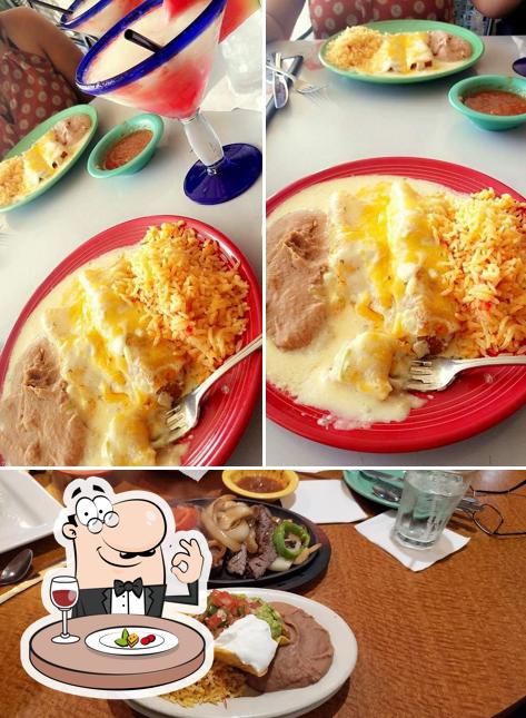 Los Tios, 9527 Westheimer Rd in Houston - Restaurant menu and reviews