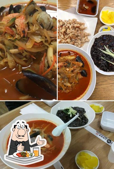Lee Mangu Noodles, Buena Park - Restaurant menu, prices and reviews