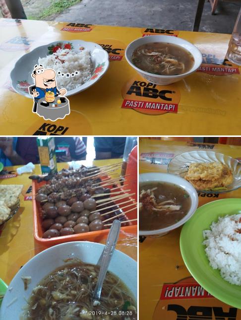 Soto Solo Berseri restaurant, Pontianak, Jl. Moh. Sohor - Restaurant ...