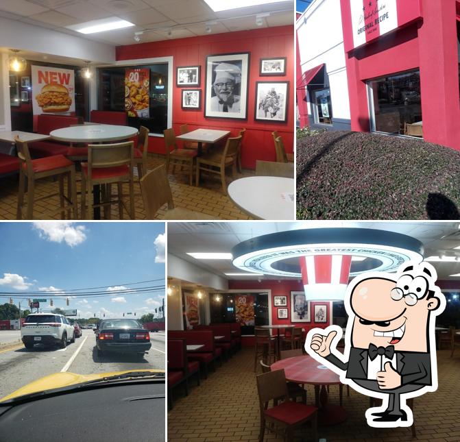 KFC, 2532 Wesley Chapel Rd in Candler-McAfee - Restaurant menu and reviews