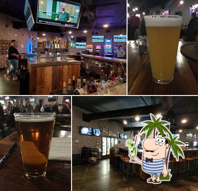 The Draft Sports Bar And Grill in Decatur - Restaurant menu and reviews