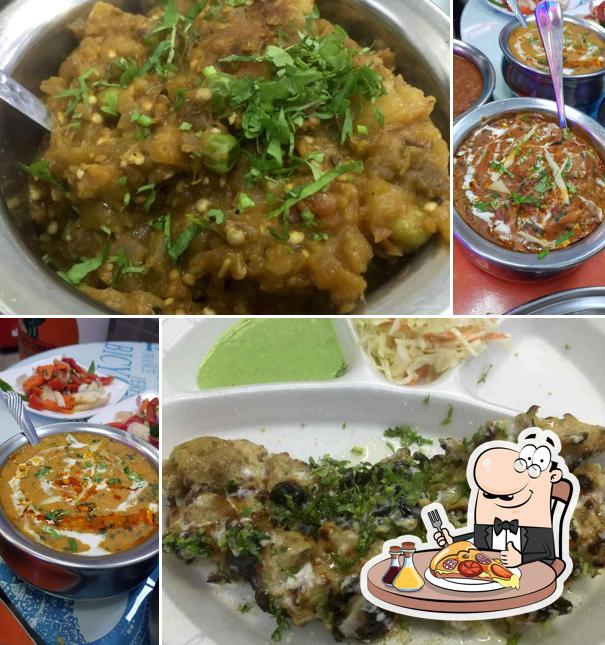 AL WAJBAH AL LAZIZAH CAFETERIA (PUNJABI CHASKA), Sharjah - Restaurant ...