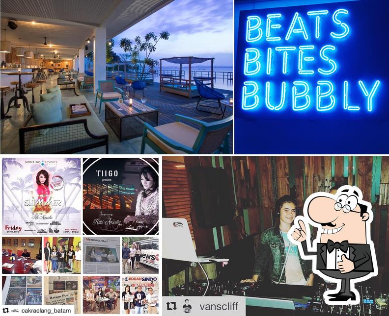 TIIGO Beach Club, Batam - Restaurant reviews