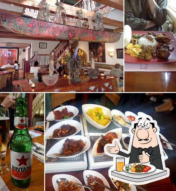 De Lachende Javaan, Haarlem - Restaurant menu, prices and reviews