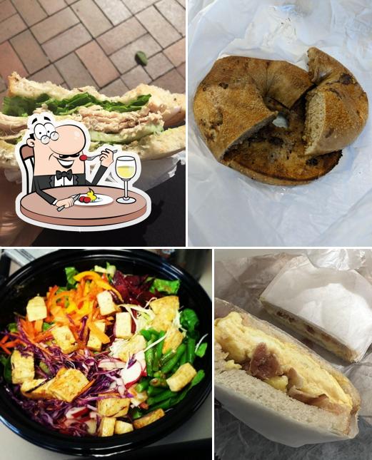 'Tis Corner Cafe in Silver Spring - Restaurant menu and reviews
