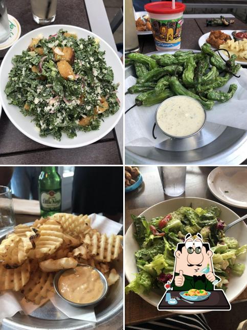 Delwood, Cincinnati - Restaurant menu, prices and reviews
