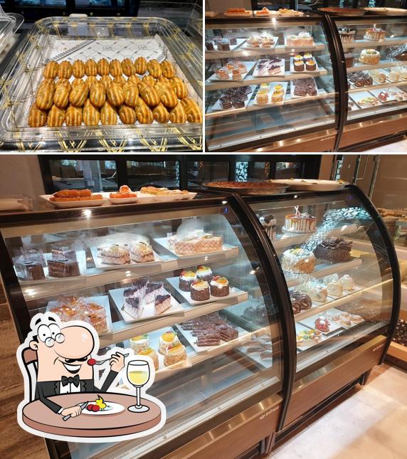 Al Khabbaz Bakeries مخابز الخباز, Abu Dhabi - Restaurant menu, prices ...