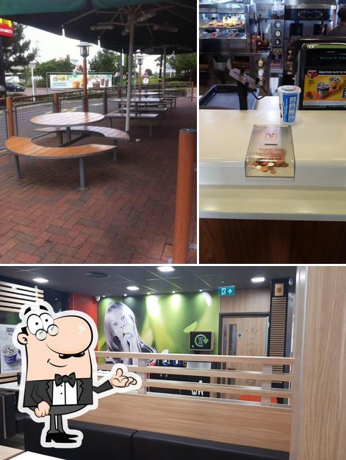 McDonald's Gallions Reach Retail Park- Beckton., Armada Wy. in London ...