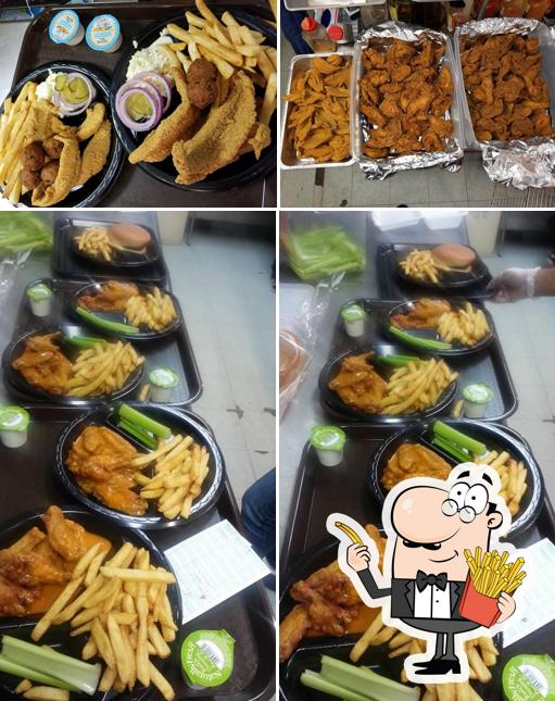 Express Chicken & Fish, Roanoke - Restaurant menu, prices and reviews