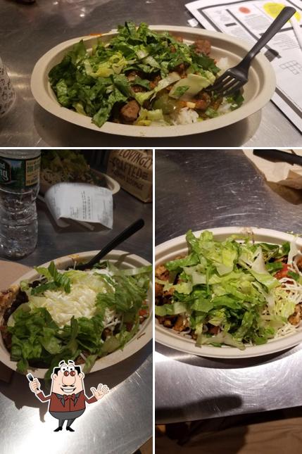 Chipotle Mexican Grill, 200 Varick St Frnt B in New York City ...