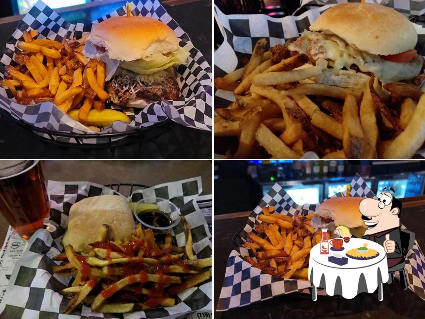 Best chicken sandwiches in West Seneca restaurants, winter 2023 ...