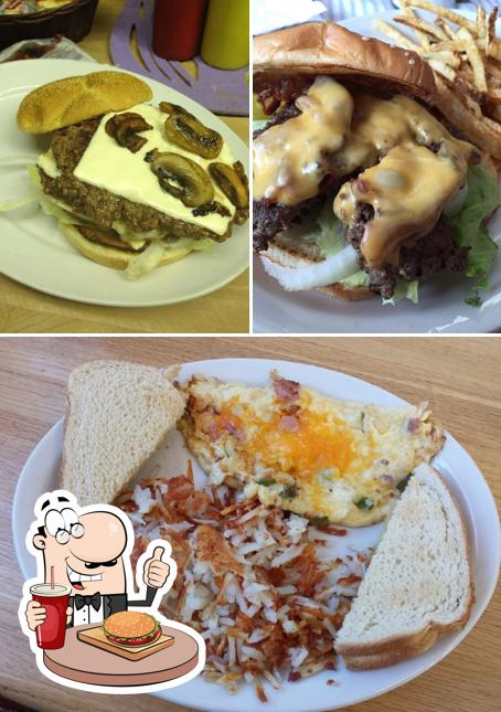 Debs Diner, 330 US 491 in Dove Creek - Restaurant menu and reviews