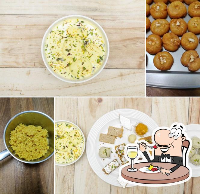 Shree Meenakshi Sweets, Indore - Restaurant menu, prices and reviews