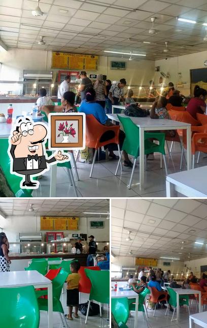 Expreso Lucky restaurant, Santo Domingo - Restaurant reviews