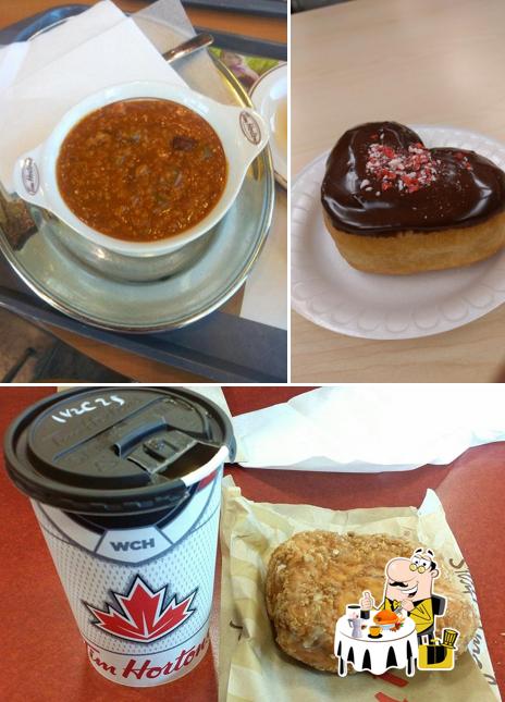 Tim Hortons, 4100 Gordon Baker Rd in Toronto - Restaurant menu and reviews