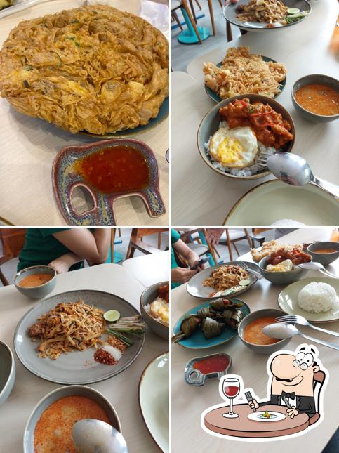 Simply Thai - Maggiore restaurant, Curug Sangereng - Restaurant reviews