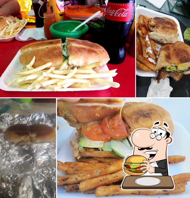 Tortas "El Güero" restaurant, Monterrey, León Guzmán 1301 - Restaurant ...