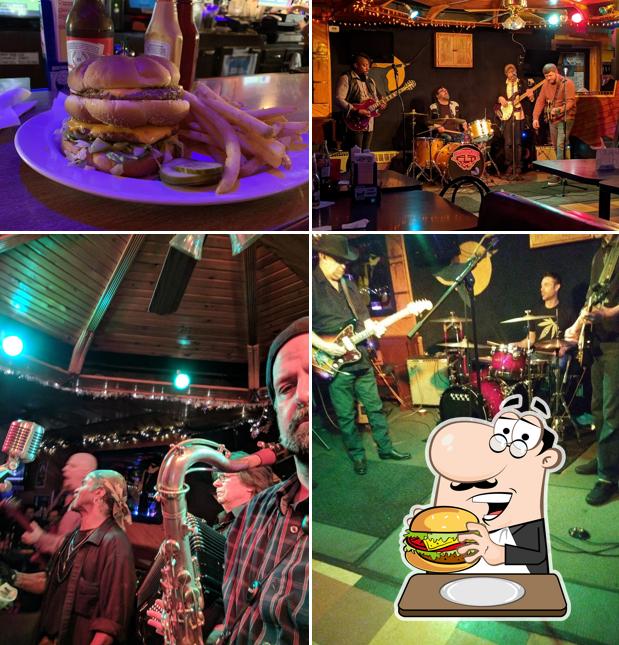 Blue Goose Inn, Saint Clair Shores - Restaurant menu, prices and reviews