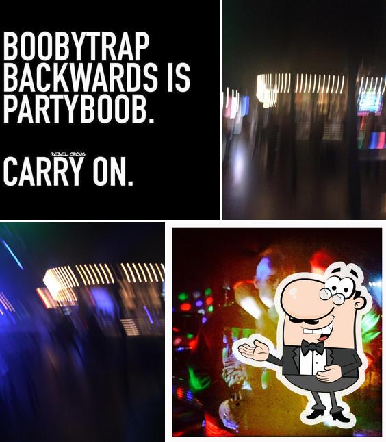 Alibi East & Back Alley Bar in Pomona - Restaurant reviews