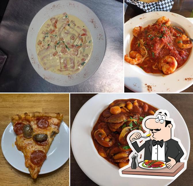 Paesano's Pizza Italian Restaurant, 1 W Main St in New Freedom ...