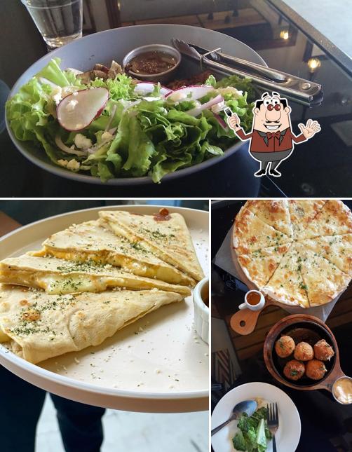 Estos Kitchen & Cafe, Guagua - Restaurant menu, prices and reviews