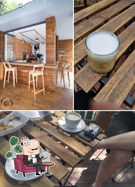 Out Of Office Coffee Shop, Bucharest - Restaurant reviews