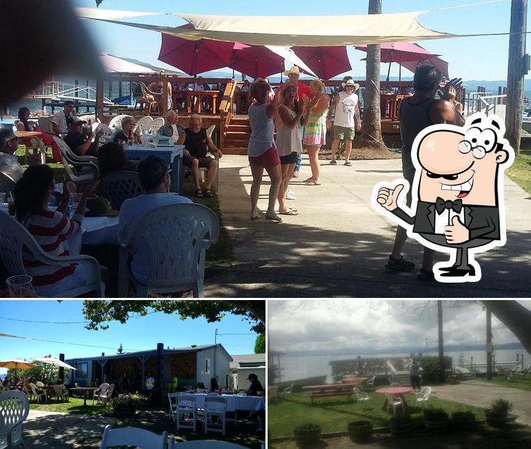 Boathouse Bar & Stowaway Grill, Nice - Restaurant menu, prices and reviews