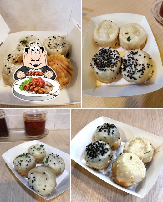 Cheung Hing Kee Shanghai Pan-fried Buns, Hong Kong - Restaurant menu ...
