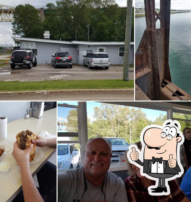 West Pier Drive-In in Sault Ste. Marie - Restaurant menu and reviews