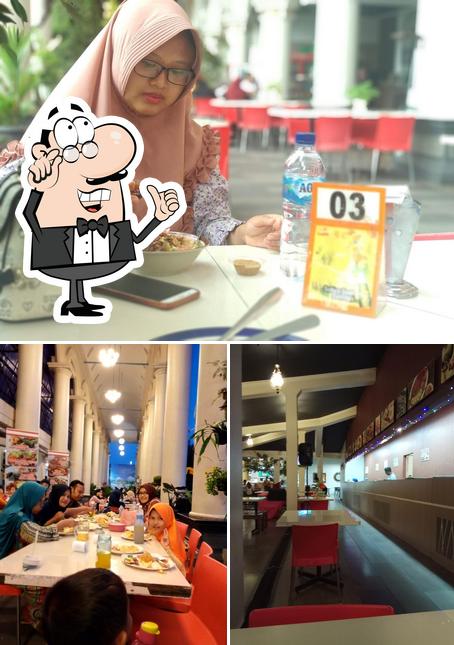 Nasi Pecel MbakYu - Anthurium Cafe ,Depo Pelita, Kalibagor - Opiniones del restaurante