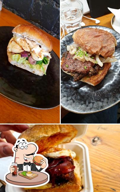 Comet Pieces in Glasgow - Restaurant menu and reviews