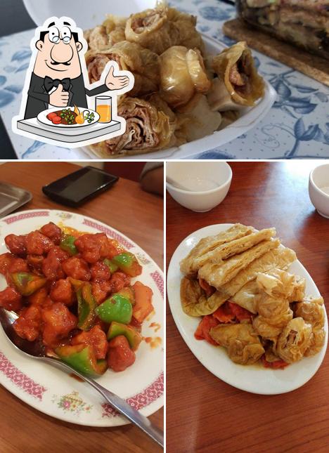 Buddhist Vegetarian Kitchen, Toronto - Restaurant menu, prices and reviews