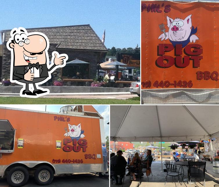 Phil's Pig Out BBQ, Woodland Park - Restaurant menu, prices and reviews
