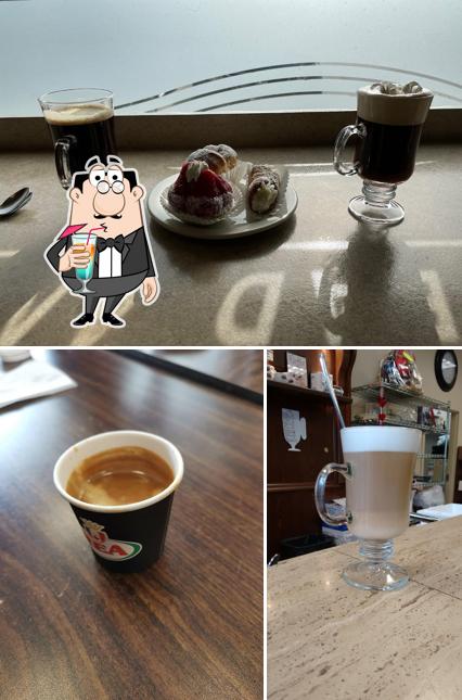 Lago Italian Bakery Inc in Richmond Hill - Restaurant menu and reviews