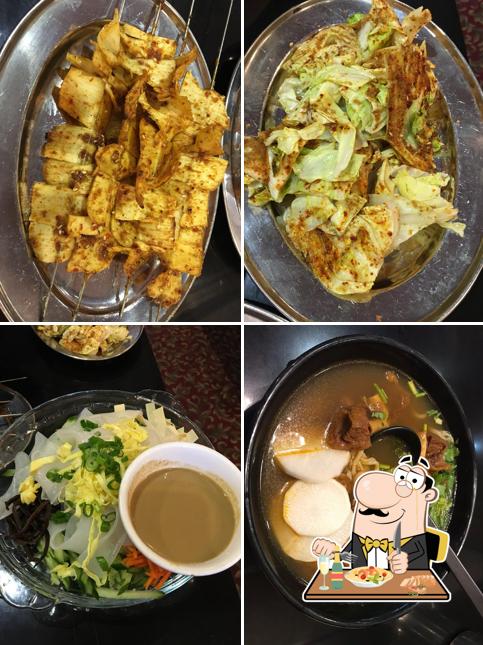 Noodle Fans, Mississauga - Restaurant menu, prices and reviews