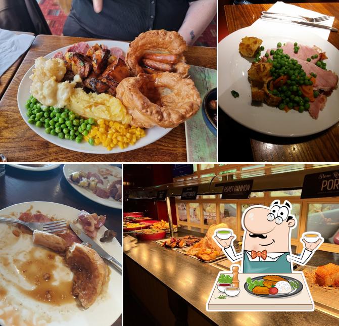 Top 5 restaurants with stargazy pie in England, november 2025 - Restaurant Guru