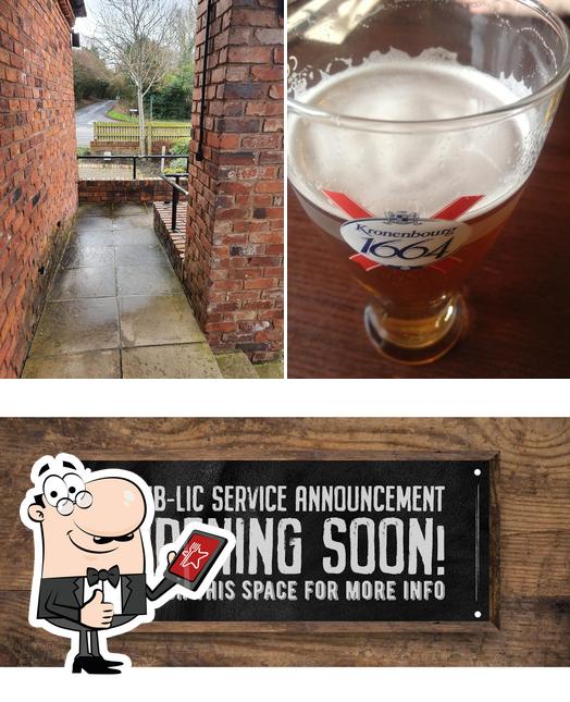 Newhall Farm, Cannock - Restaurant menu, prices and reviews