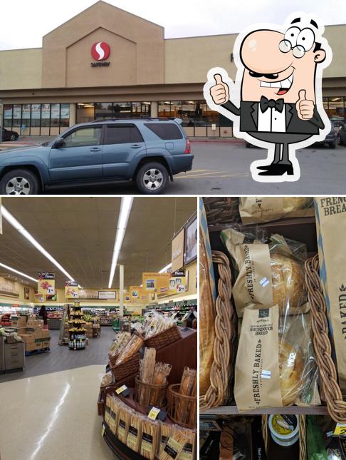 Safeway in Kodiak - Restaurant reviews