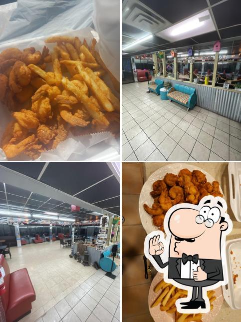 Shark Fish and Chicken in Yulee - Restaurant menu and reviews