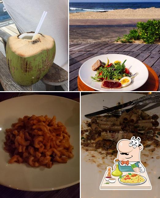 Beach Tree Restaurant & Bar, Kalaoa - Restaurant menu, prices and reviews