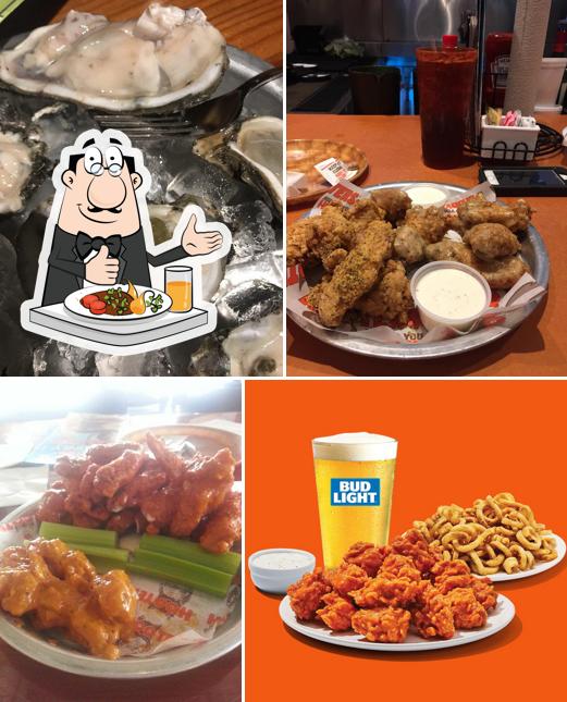 Hooters, Houston - Restaurant menu, prices and reviews