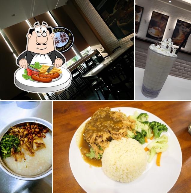 NEWTOWN Cafe, Makassar - Restaurant menu, prices and reviews