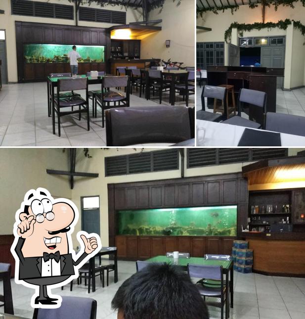 Queen Restoran restaurant, Pelabuhanratu - Restaurant reviews