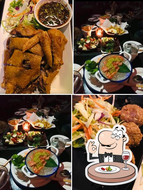 Chaba Cafe ชบาคาเฟ่, Tha Phi Liang - Restaurant reviews