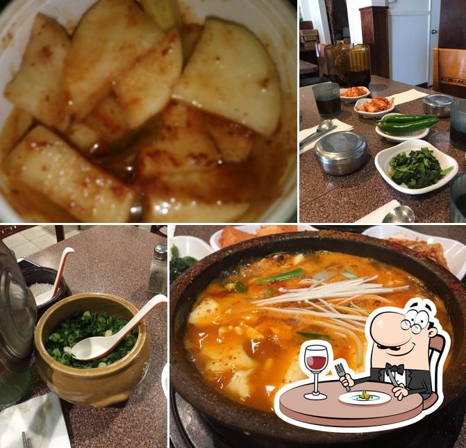 Gung Jung Restaurant in Rowland Heights - Restaurant menu and reviews