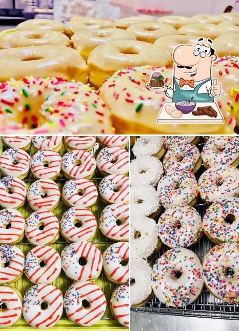 Blooming Donuts in Tolleson - Restaurant menu and reviews