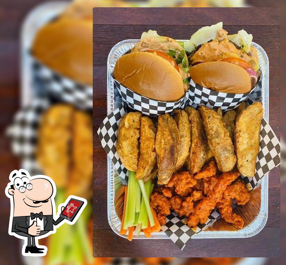 Vecinos Burgers and Boneless restaurant, Mexicali - Restaurant reviews